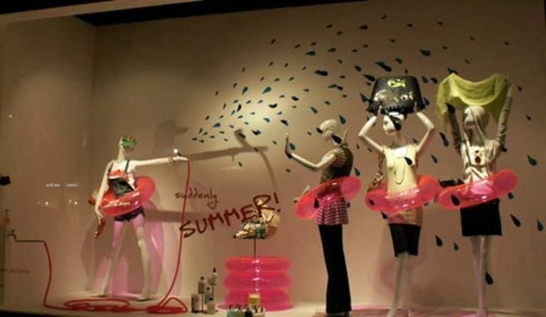 20+ Tips & Ideas for Your Retail Store Window Displays