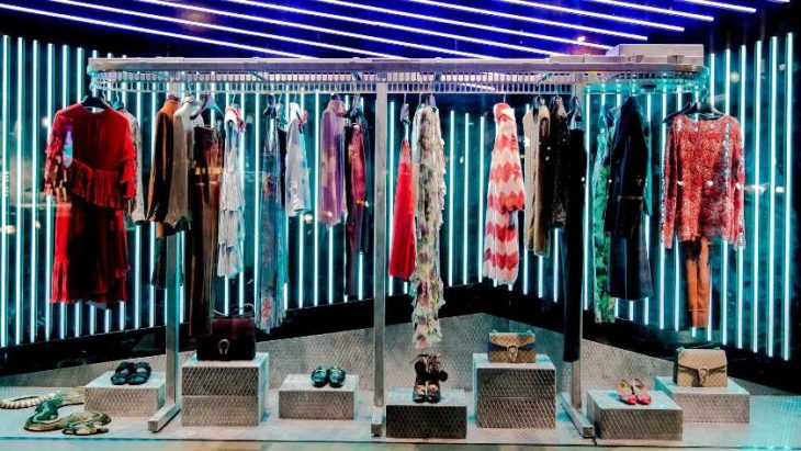 20+ Tips & Ideas for Your Retail Store Window Displays