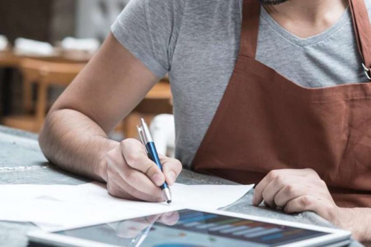 12 Expert-approved Restaurant Bookkeeping Tips