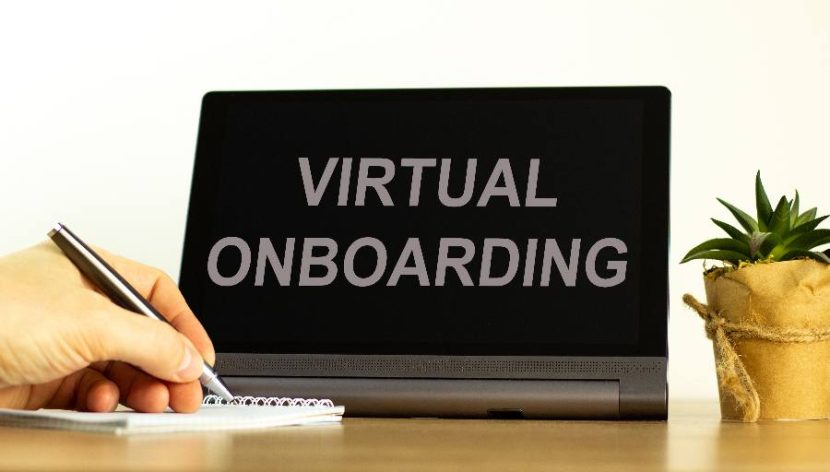 How to Conduct New Employee Orientation (+ Free Checklist)