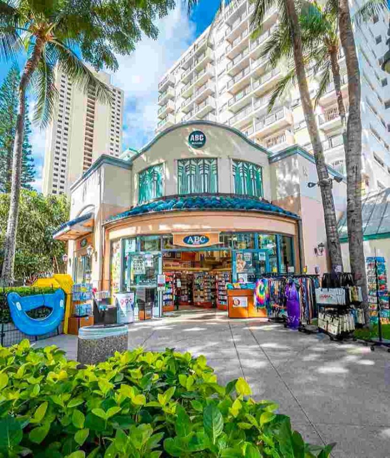 17 Retail Store Design Ideas to Increase Sales