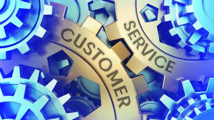 8 Best Customer Service Software for Small Businesses in 2024