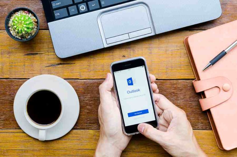 How to Create a Business Email With Outlook in 5 Easy Steps