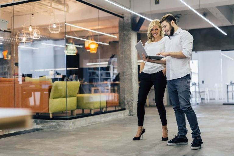 What Is Business Casual? Examples & Tips