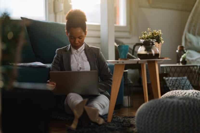 Work From Home Dress Code: Tips & Benefits (+ Free Template)