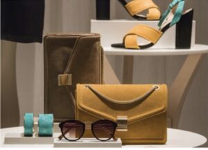 How to Make a Press Kit in 8 Steps (+ Template & Examples)