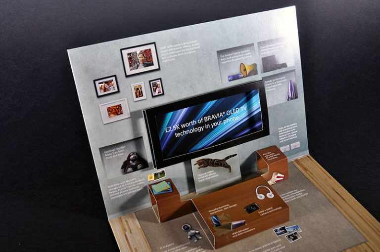 25 Engaging Brochure Examples + Tips for Small Business Marketing