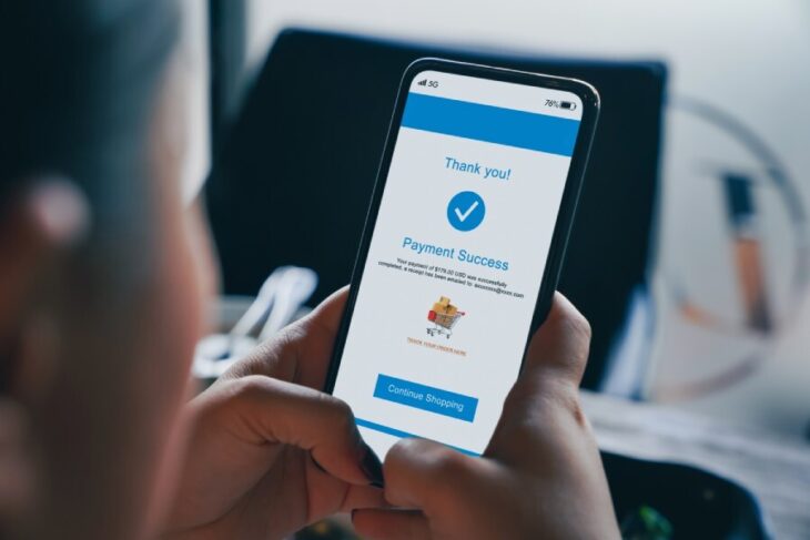 How Embedded Finance Transforms Business: The Big Picture, Pros & Top Tools